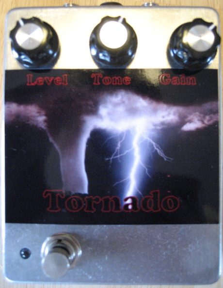 Tornado Box F